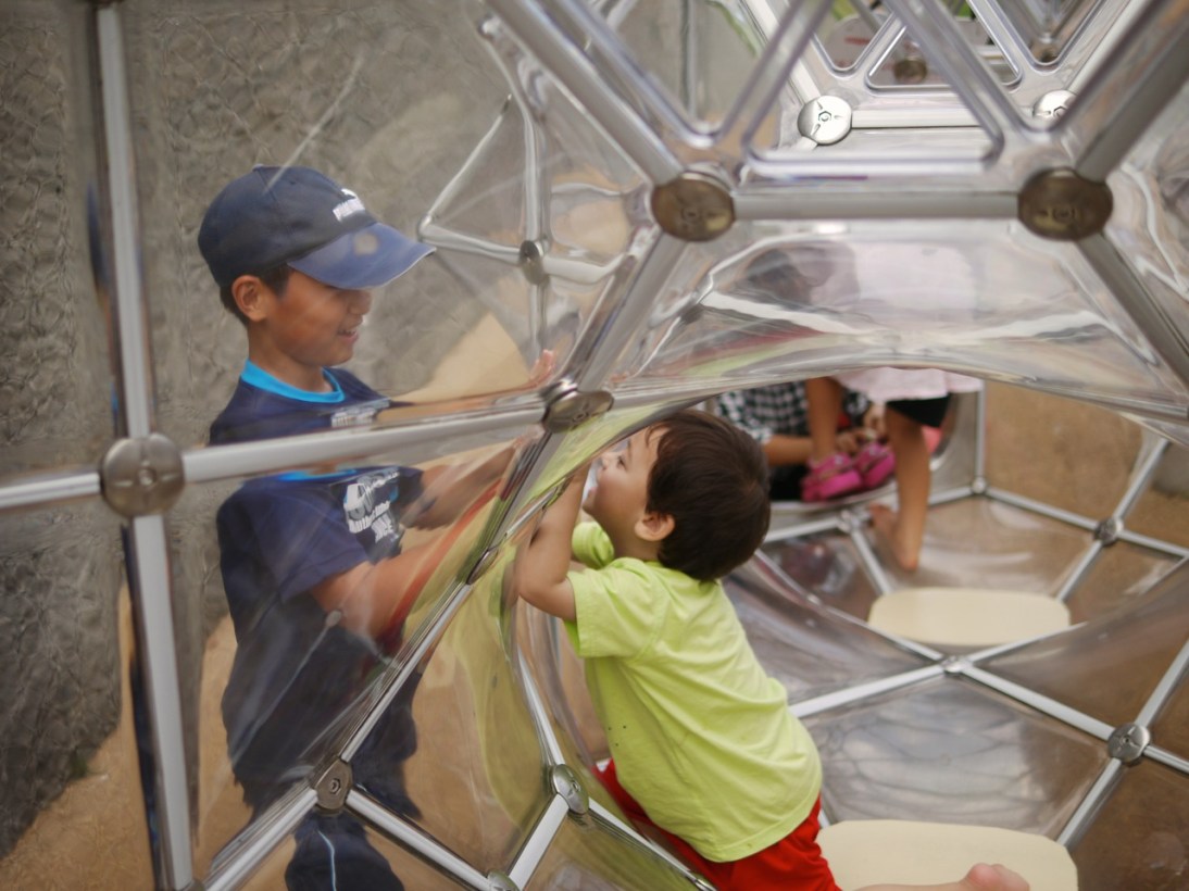 Bubble Talk 4: Hakone’s Soap Bubble Castle and Its Designer PJ Pearce ...